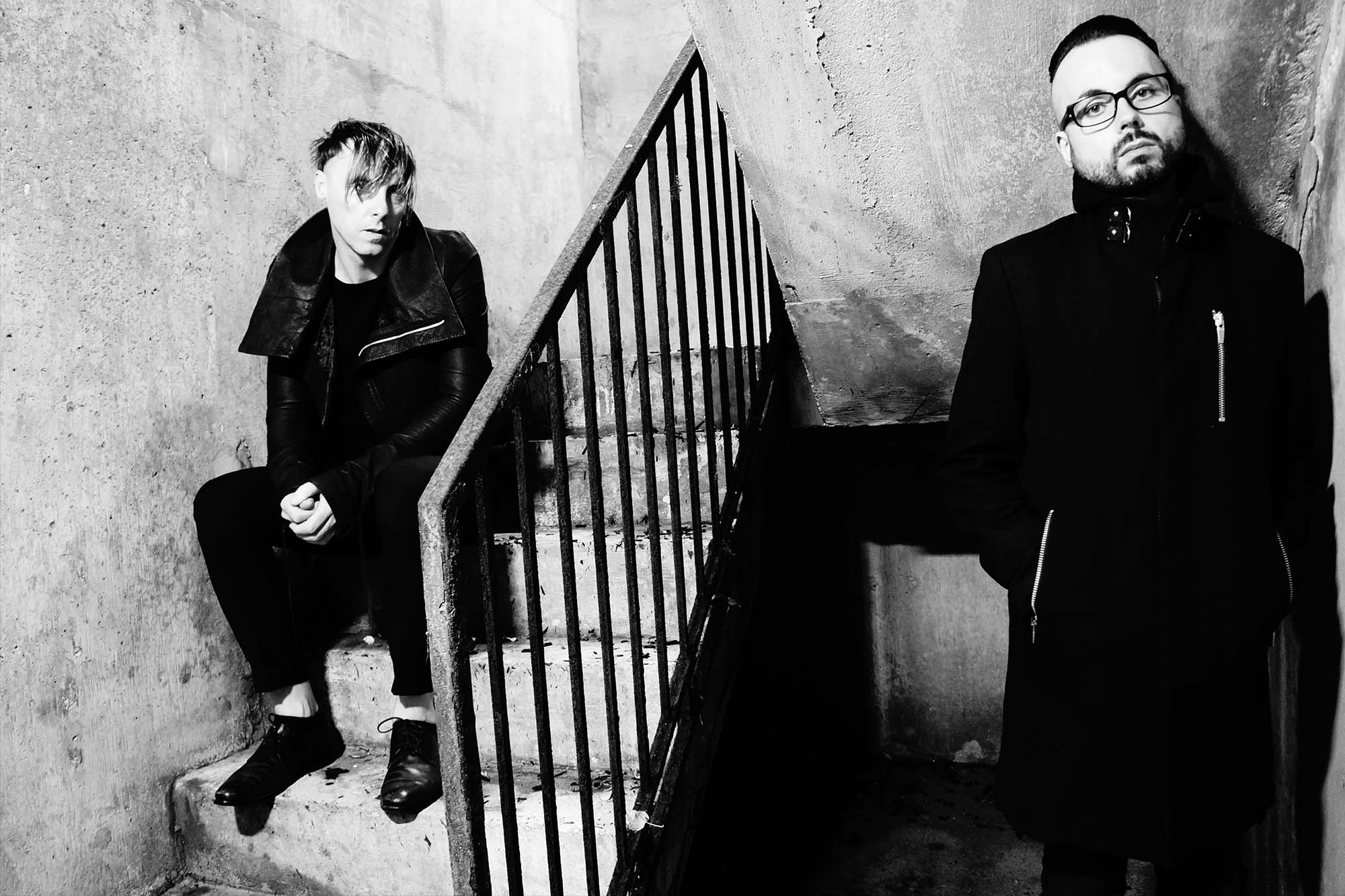 TRAITRS – “Oh Ballerina” – Onyx Music Reviews