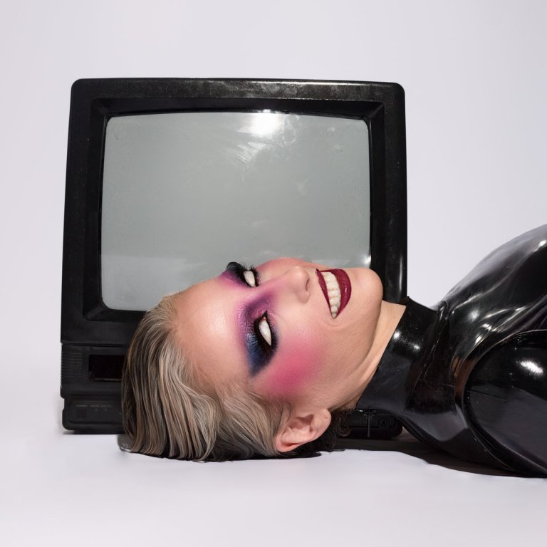 Marie Ann Hedonia feat, Black Kite – “Eve Had the Metallic Shine of ...